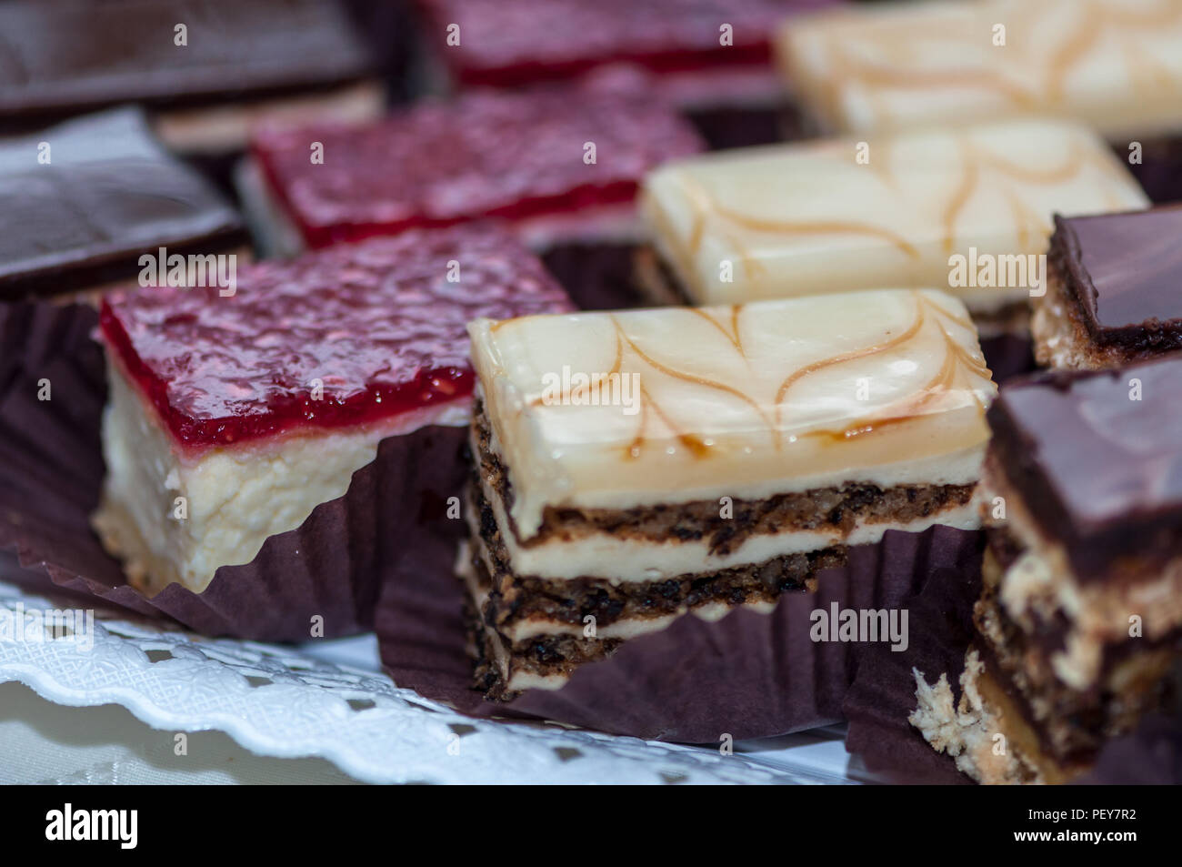 Rows of sweets hi-res stock photography and images - Alamy