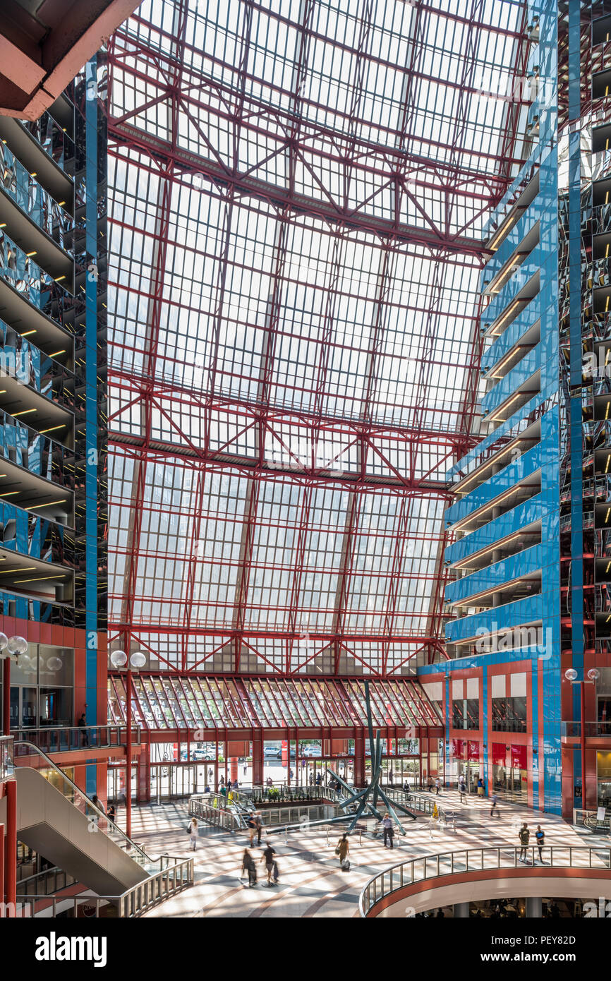 Interior atrium of the James R. Thompson Center - State of Illinois ... Interior atrium of the James R. Thompson Center - State of Illinois ...