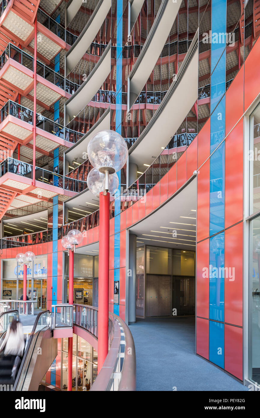 Interior atrium of the James R. Thompson Center - State of Illinois ...