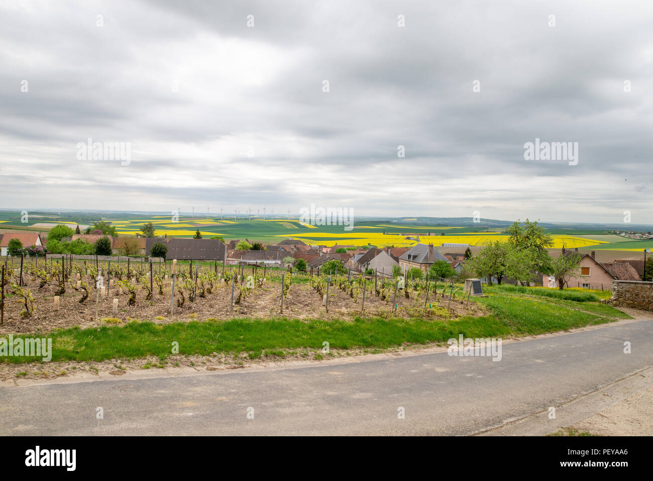 French villiage hi-res stock photography and images - Alamy