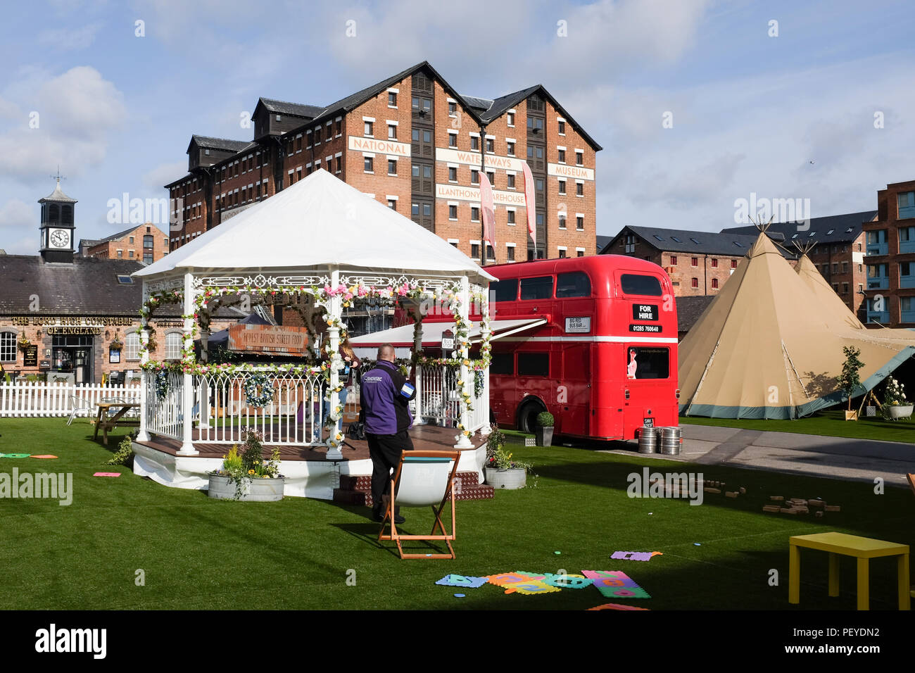Preparations for the spring hi-res stock photography and images - Alamy
