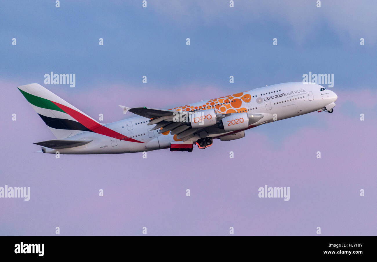 Airbus Sunset High Resolution Stock Photography and Images - Alamy