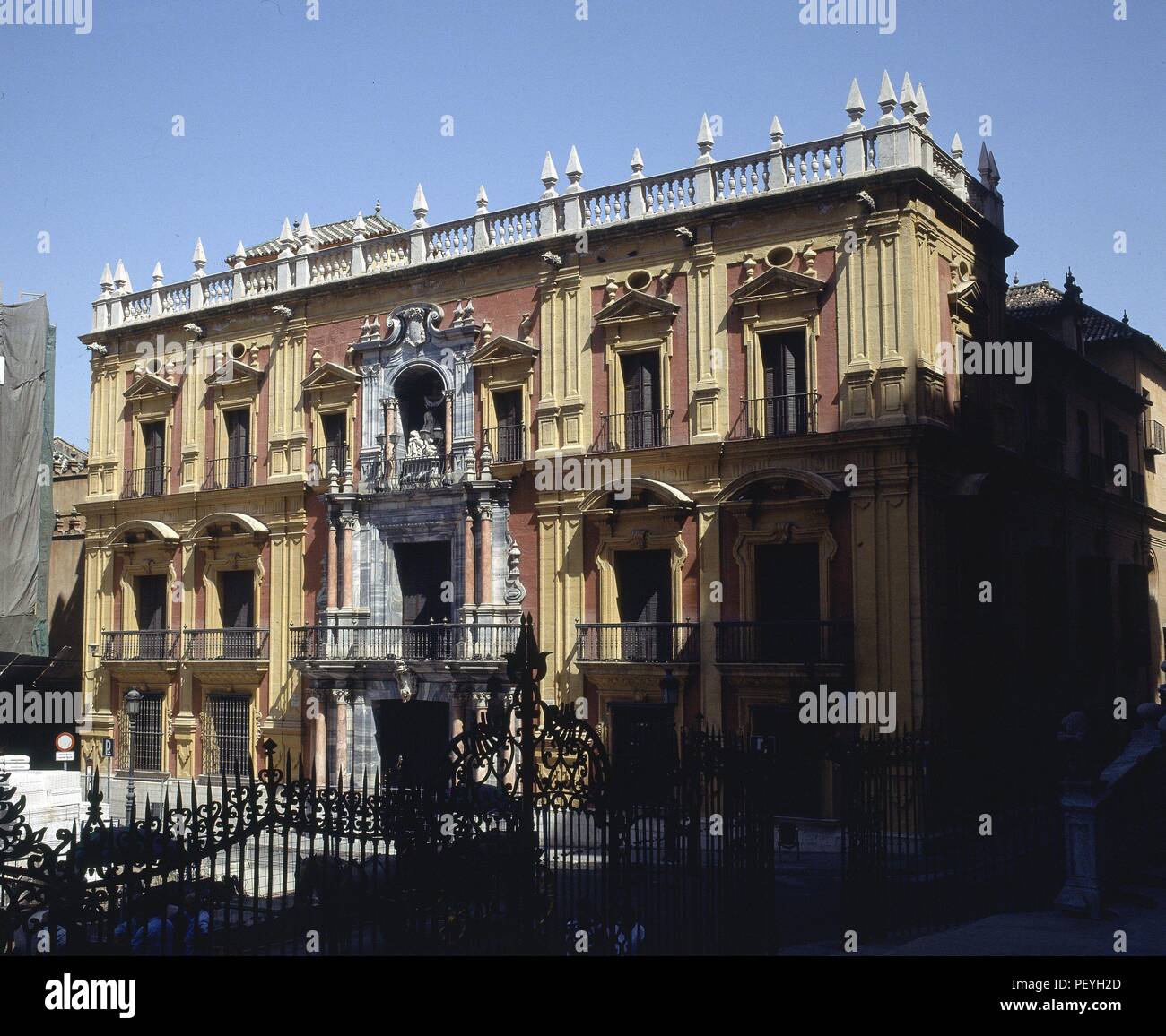 FACHADA DEL PALACIO EPISCOPAL DE MALAGA CON PORTADA BARROCA - SIGLO ...