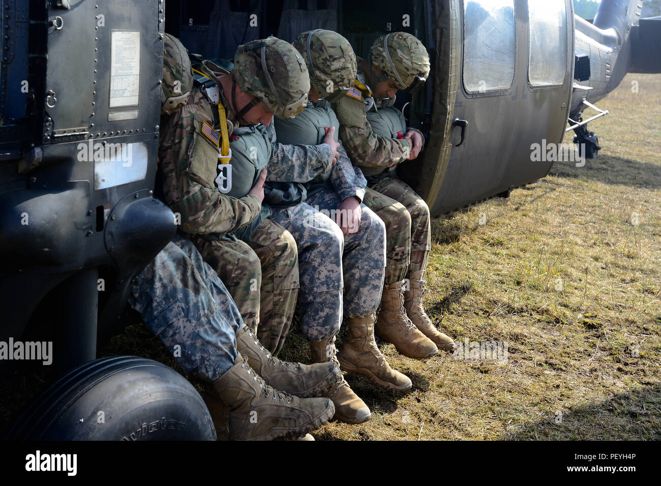 U.S. Paratroopers assigned to 4th Battalion, 319th Airborne Field Artillery Regiment, 173rd ...