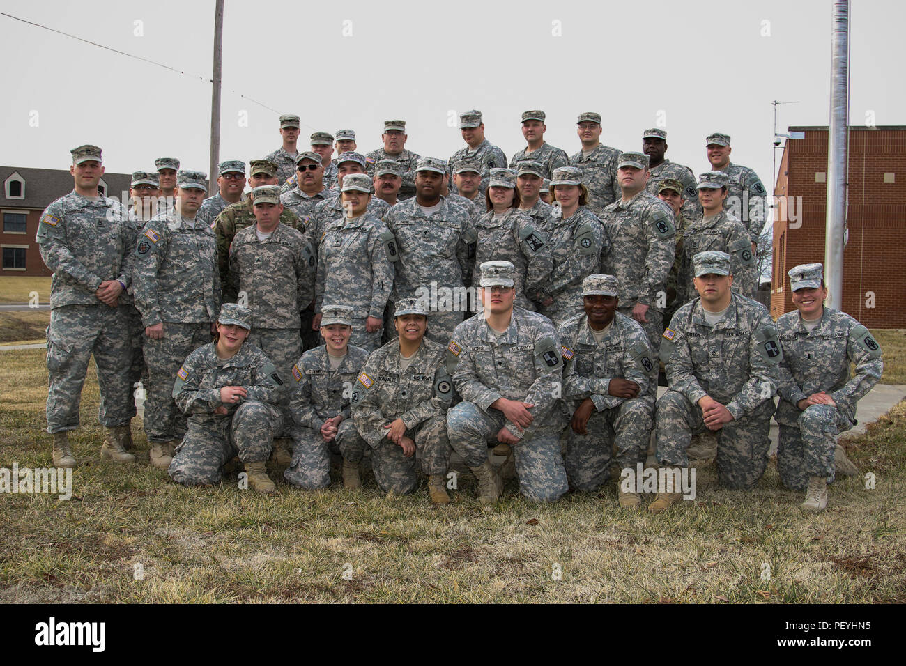 Comprehensive soldier fitness course hi-res stock photography and ...