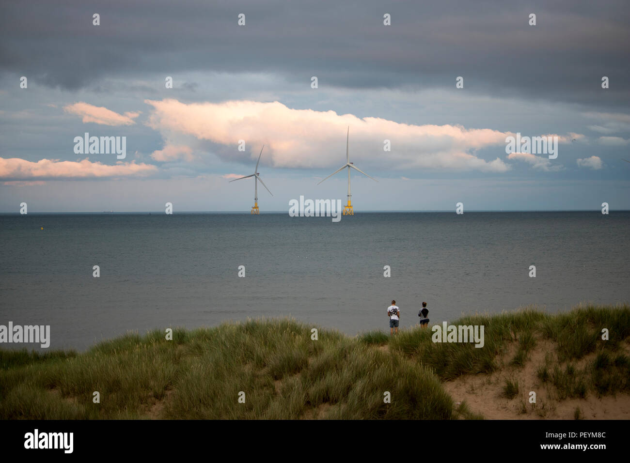 Off shore windfarm scotland hi-res stock photography and images - Alamy