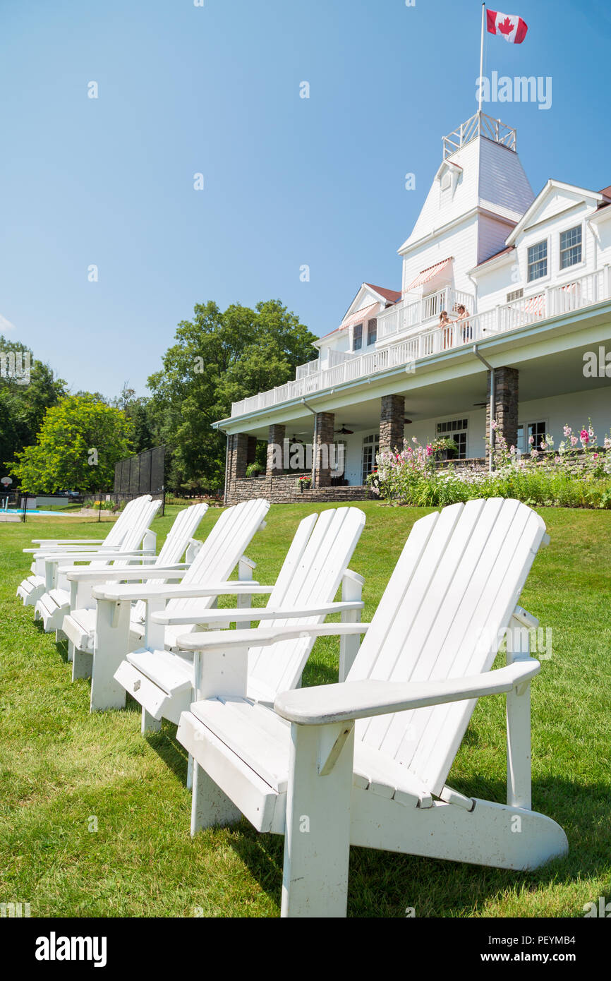 Muskoka ontario windermere hi-res stock photography and images - Alamy