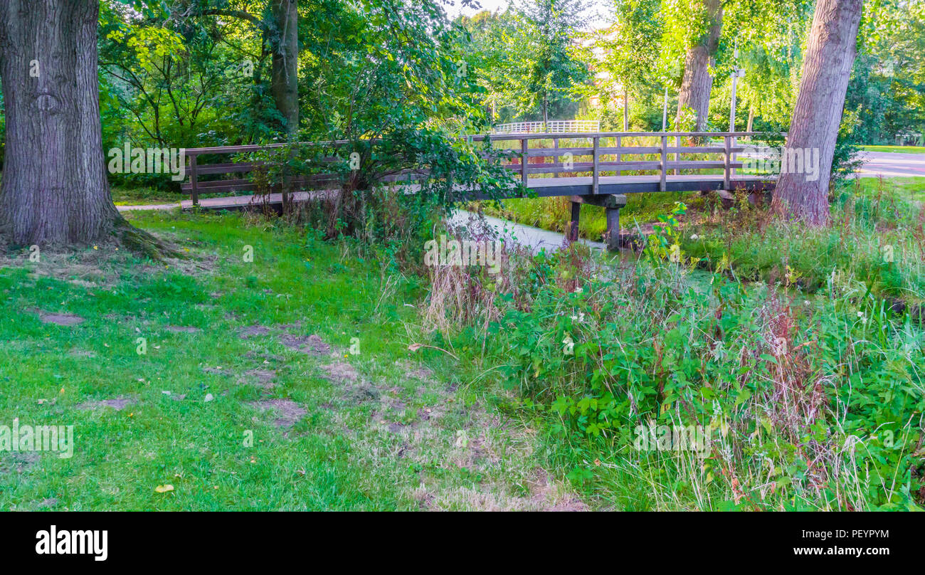 Side walk over the bridge hi-res stock photography and images - Alamy