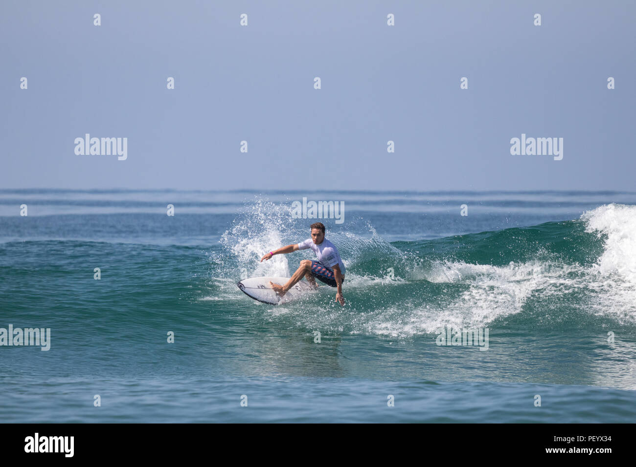 Shane Sykes competing in the US Open of Surfing 2018 Stock Photo - Alamy