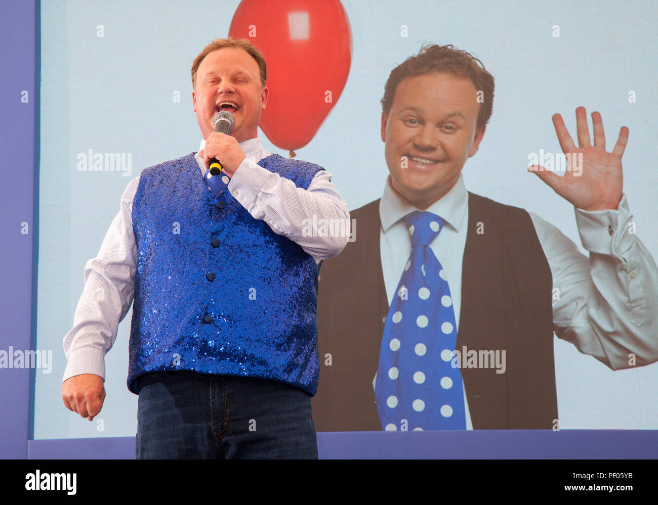 Justin fletcher hi-res stock photography and images - Alamy
