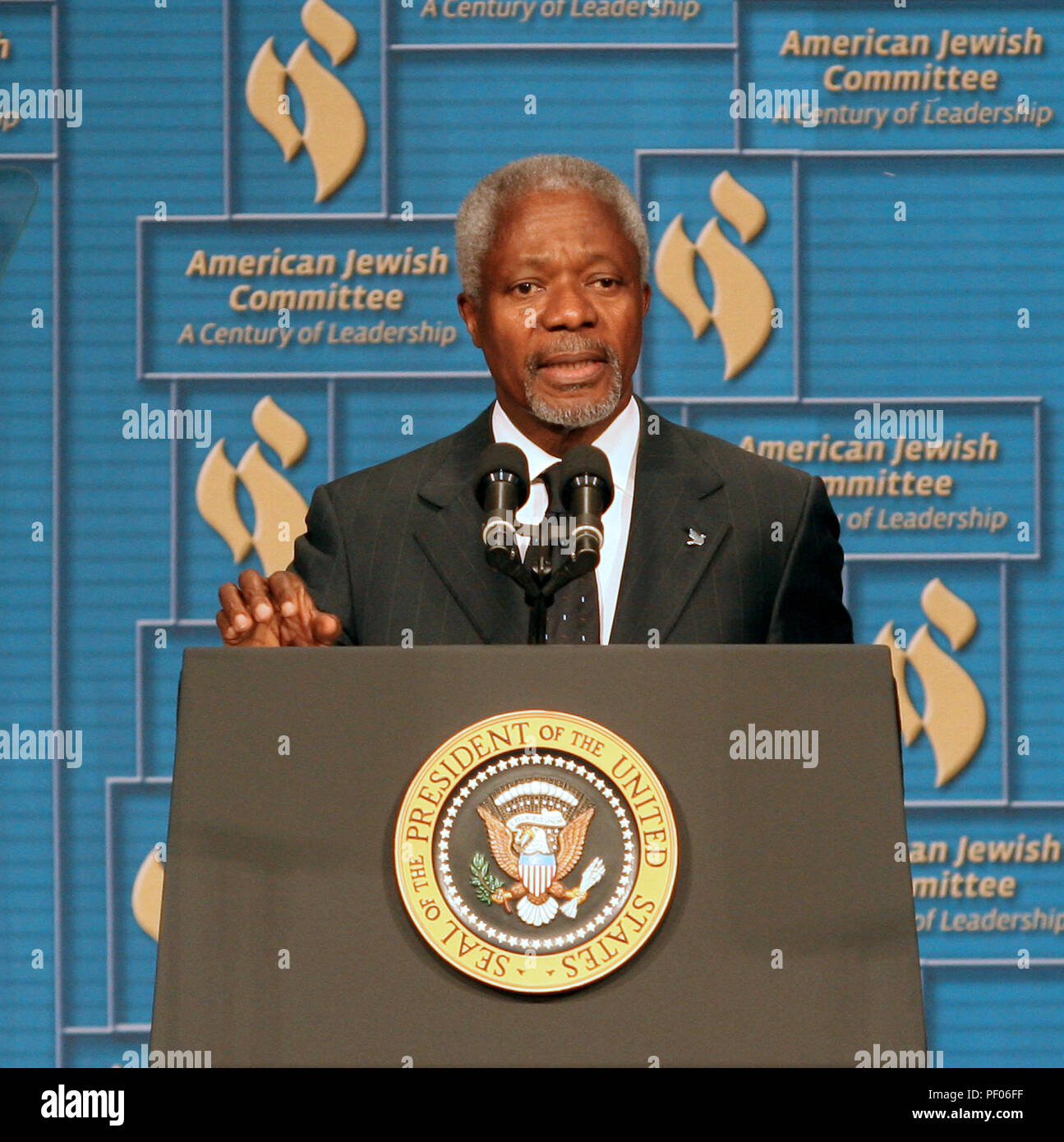 Washington, DC - May 4, 2006 -- United States President George W. Bush ...