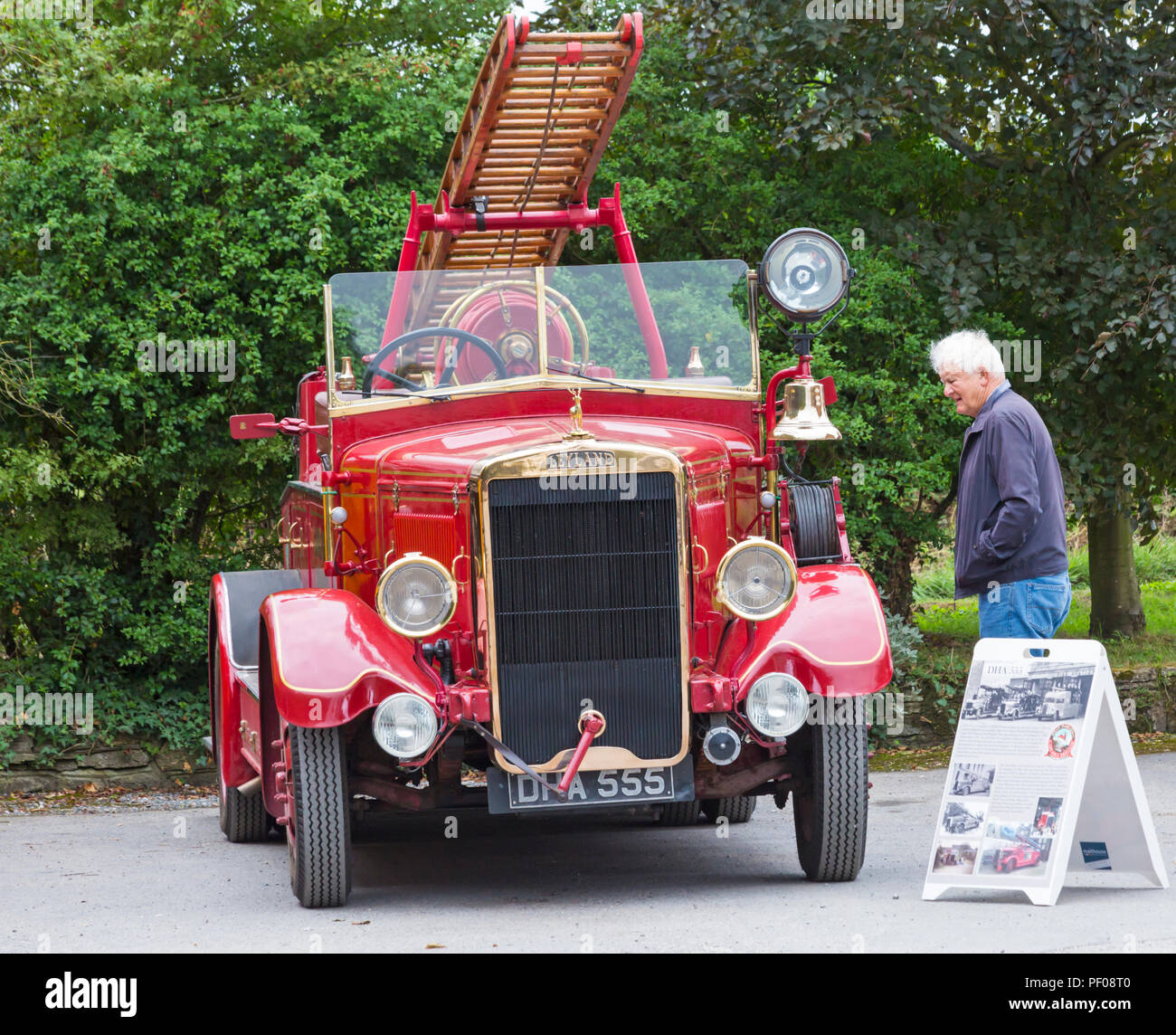 1937 leyland cub hi-res stock photography and images - Alamy