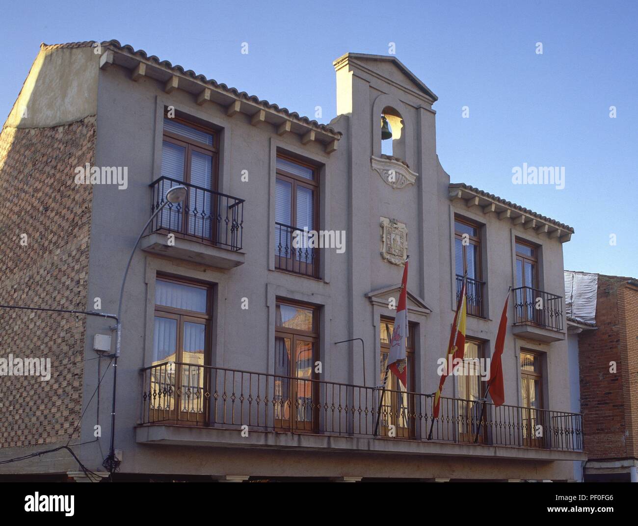 FACHADA DE LA CASA CONSISTORIAL. Location: AYUNTAMIENTO, SAHAGUN, LEON ...