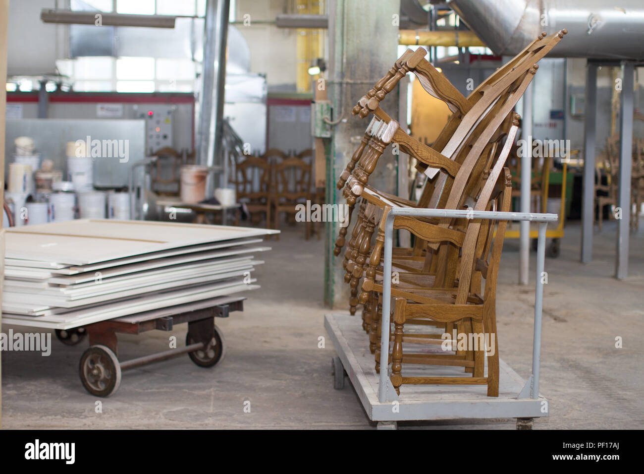 Making oak furniture hi-res stock photography and images - Alamy