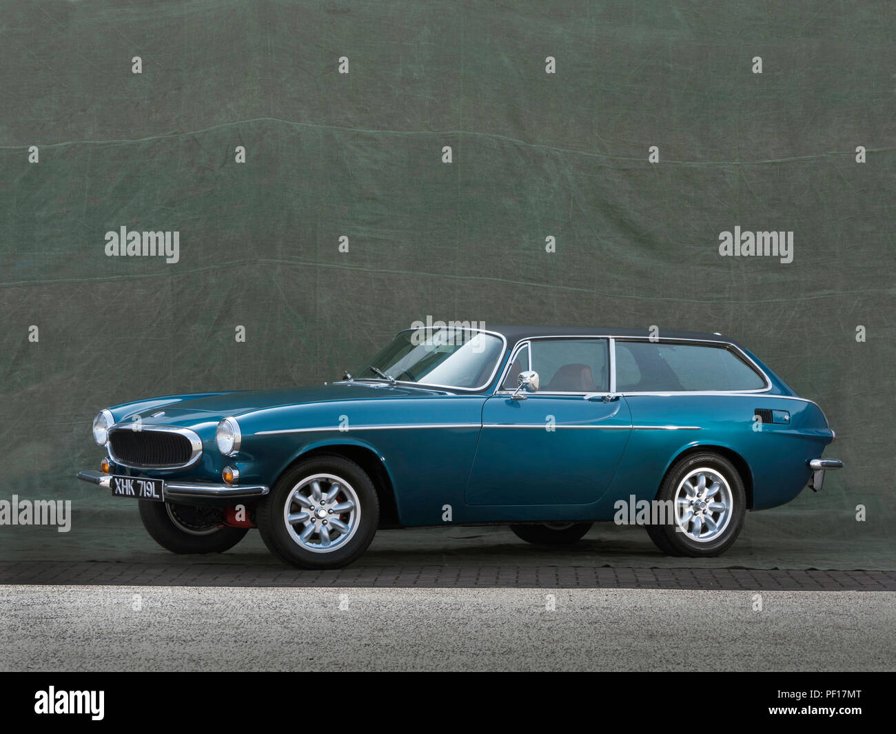 Volvo p1800 classic car hi-res stock photography and images - Alamy