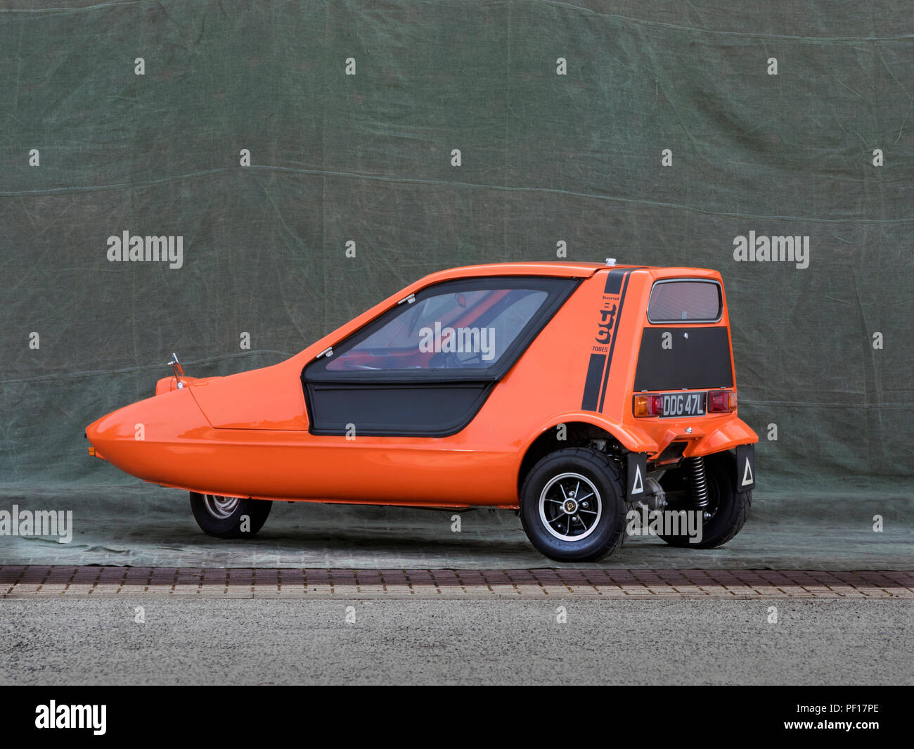 1970s bond bug three wheeler hi-res stock photography and images - Alamy