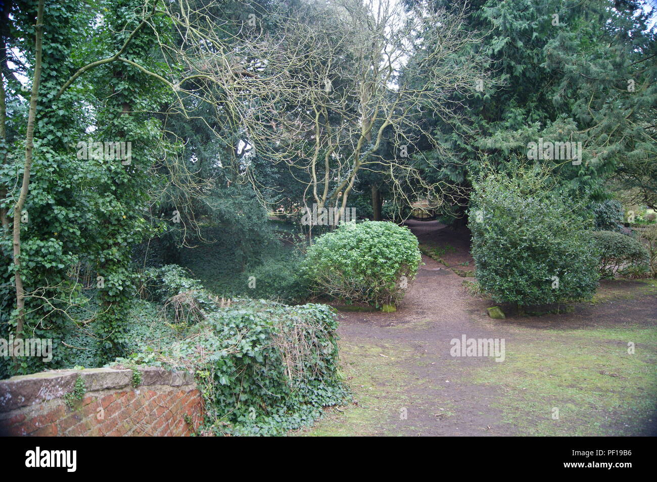 Nature walk uk hi-res stock photography and images - Alamy