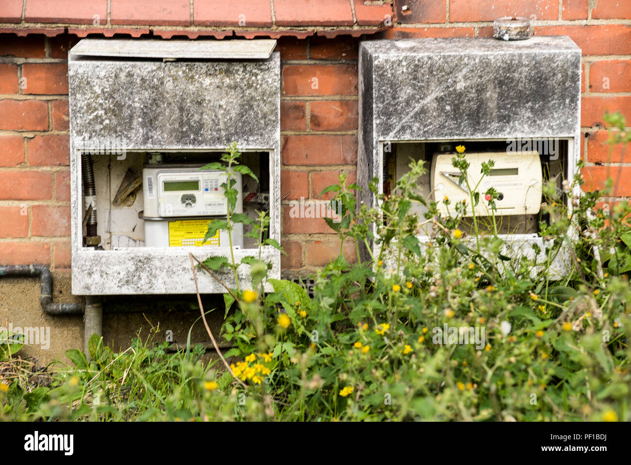 Electric meter box hi-res stock photography and images - Alamy