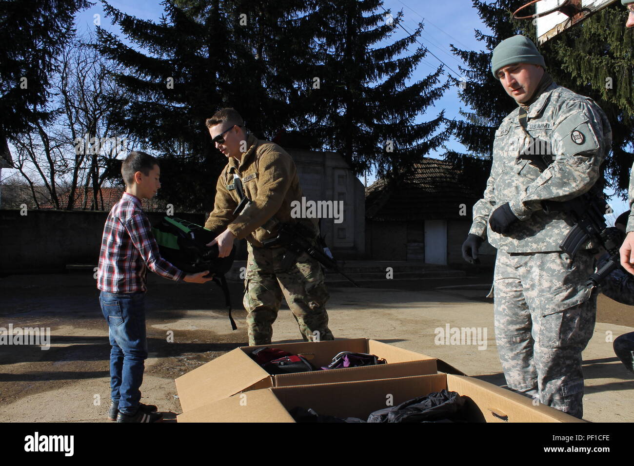U.S. Army Spc. Travis Williams and Sgt. Stephen Veltri, West Virginia ...