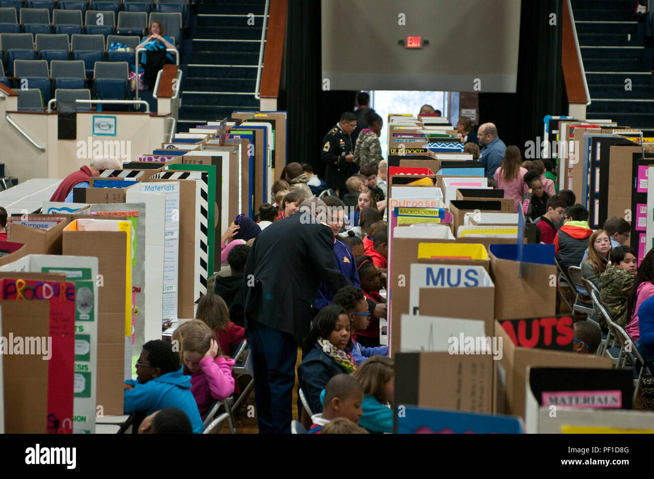 U.S. Army Reserve Soldiers and civilians with the 412th Theater ...