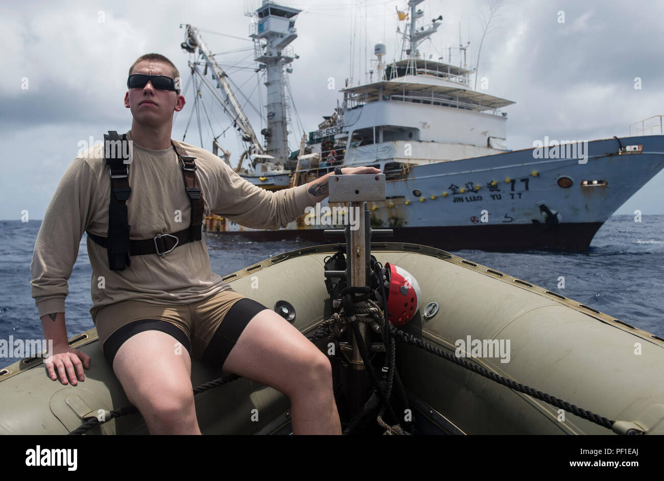 160222-N-OR184-061 PACIFIC OCEAN (Feb. 22, 2016) Cryptologic Technician ...