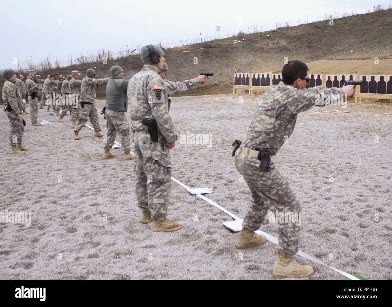Crouched position High Resolution Stock Photography and Images - Alamy