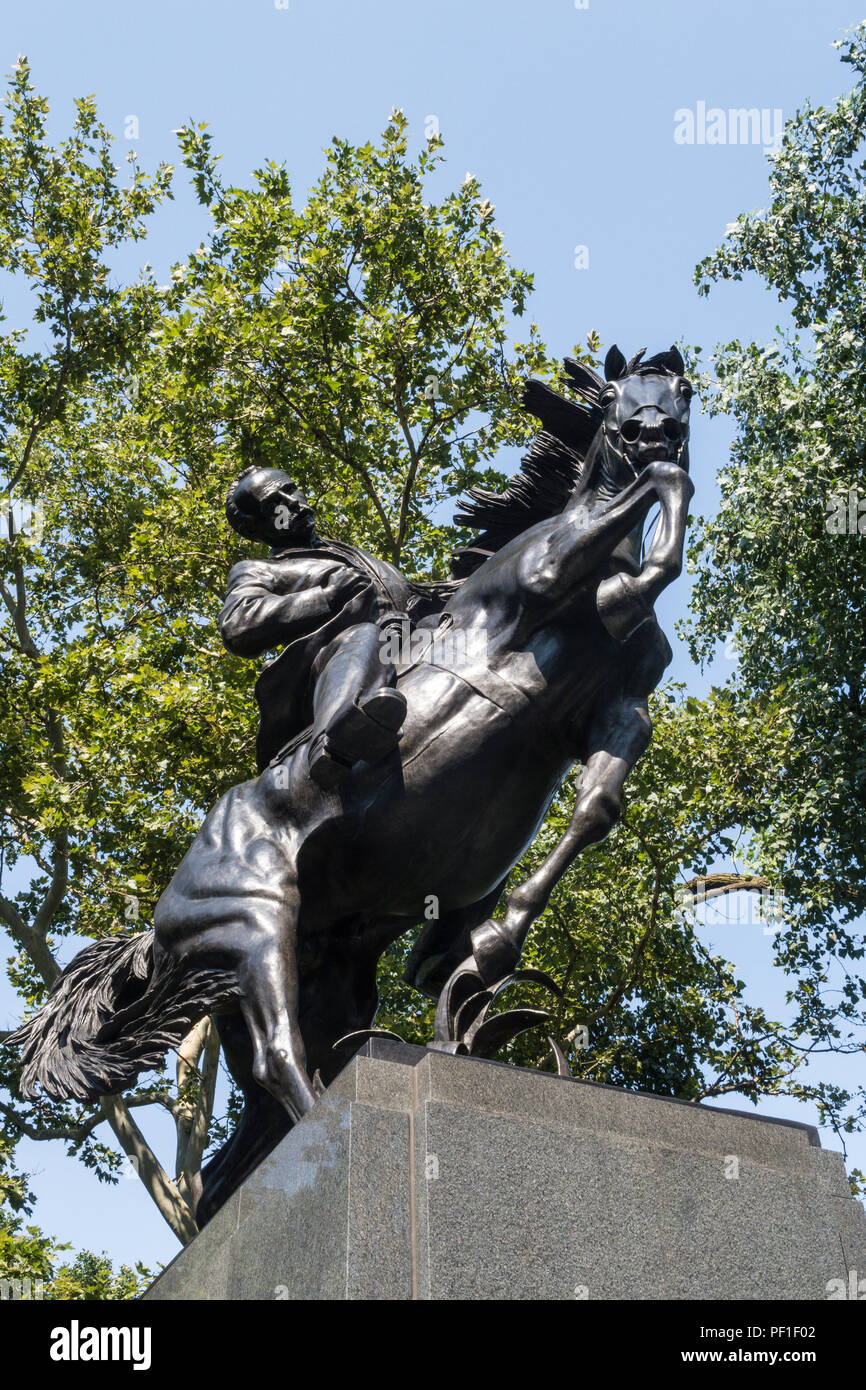 Anna hyatt hi-res stock photography and images - Alamy