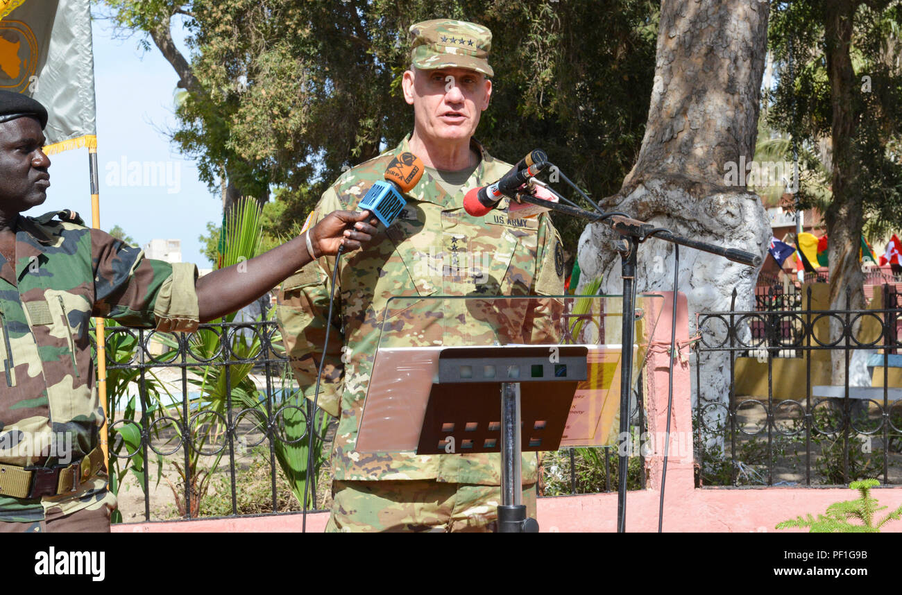 U s army gen david rodriguez hi-res stock photography and images - Alamy