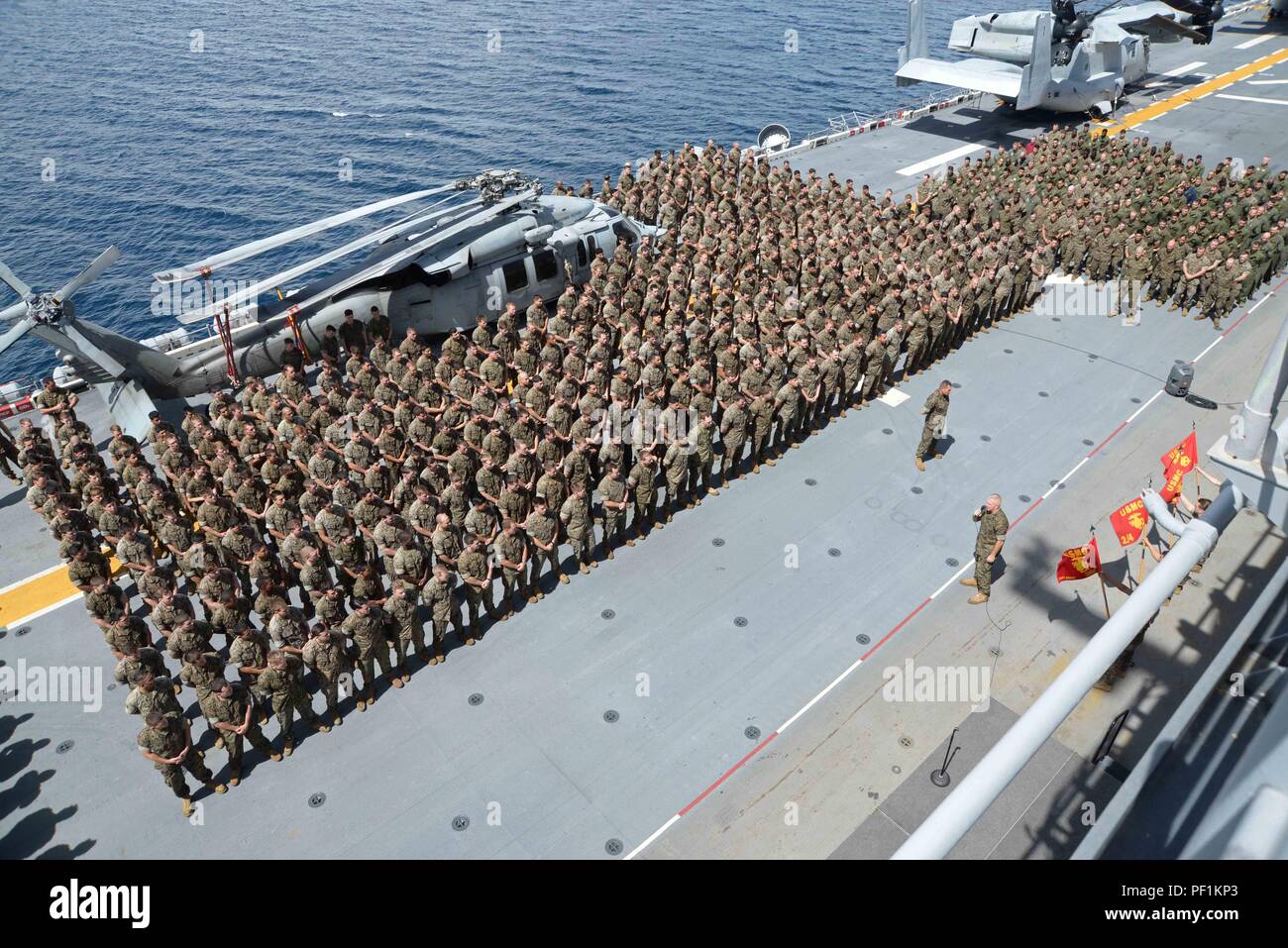 160927-N-YG104-011 PHILIPPINE SEA (Sept. 27, 2016) Sgt. Maj. Jim Lanham ...