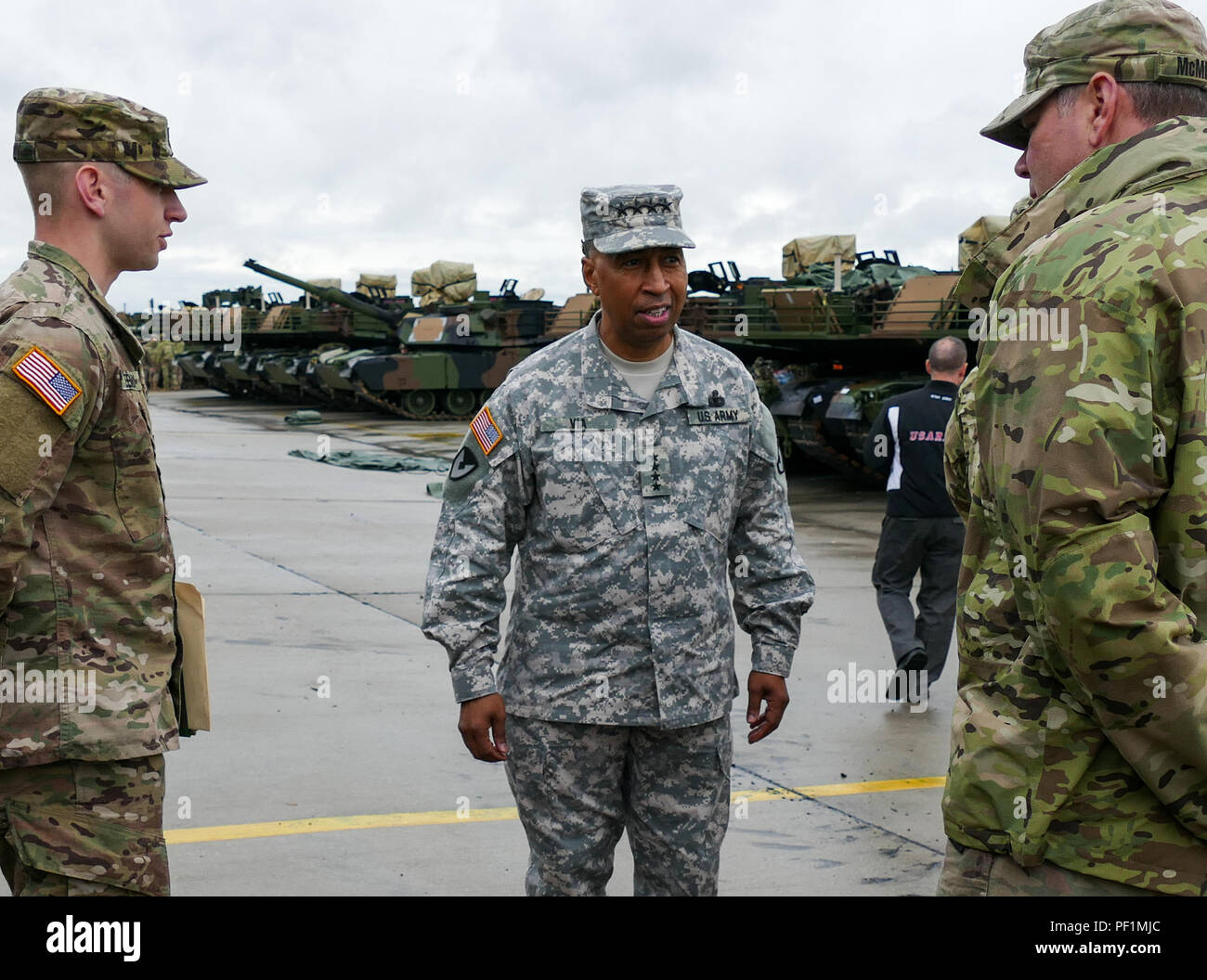 Gen. Dennis L. Via, commanding general of U.S. Army Materiel Command ...