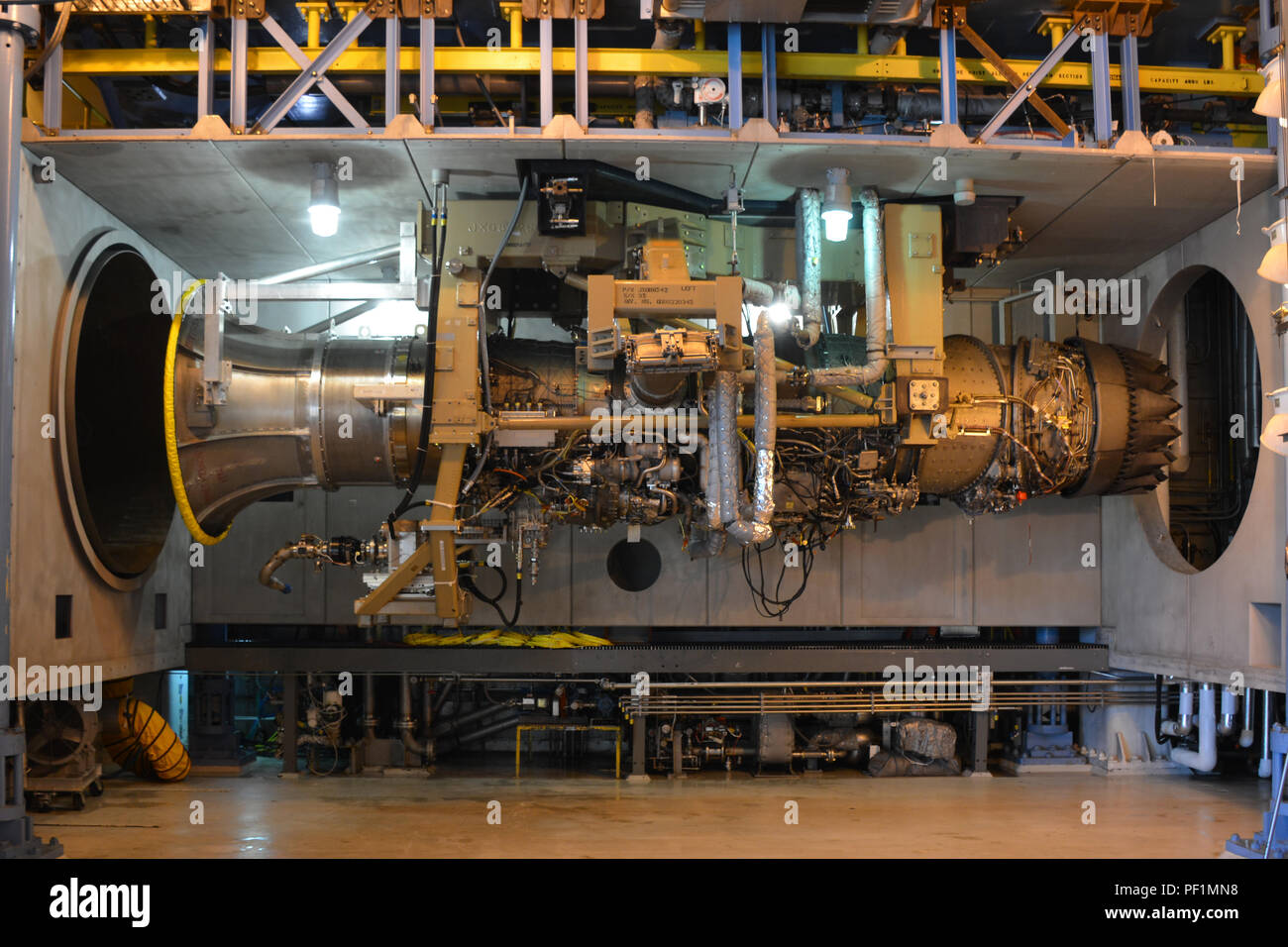 An F135-PW-100 engine, which powers the F-35 Joint Strike Fighter ...