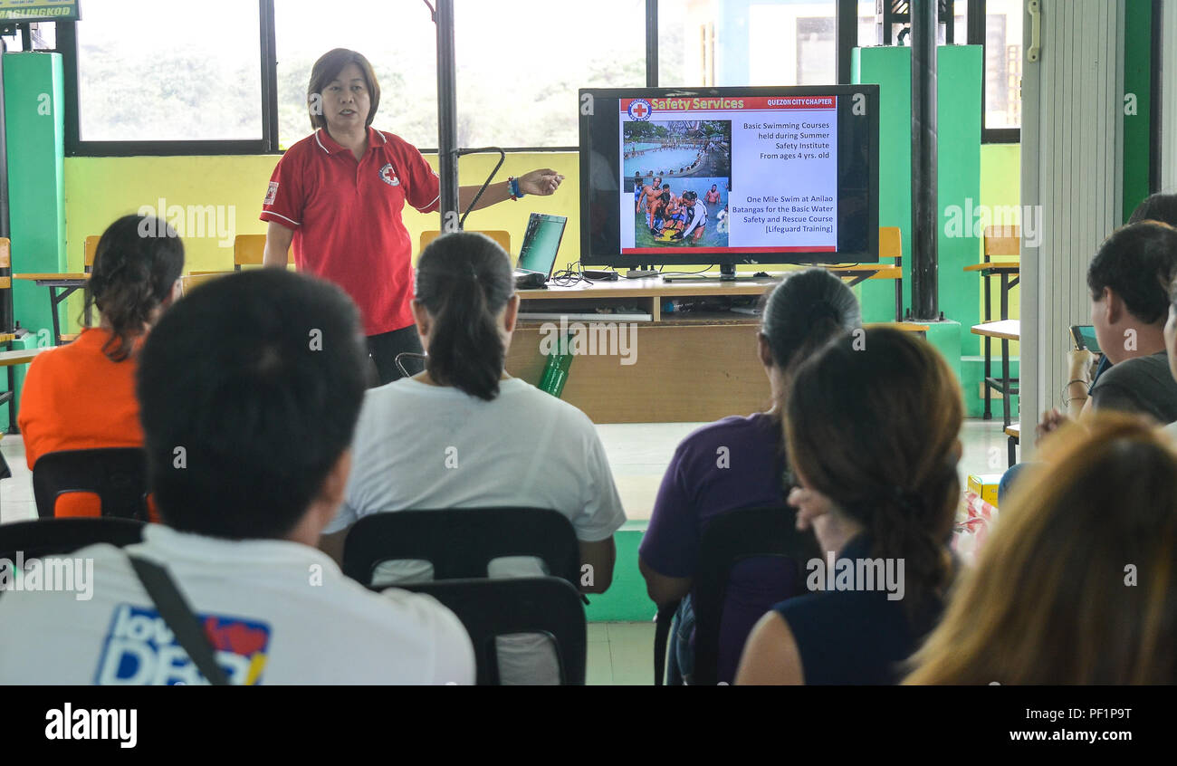 Quezon City, Philippines. 17th Aug, 2018. Quezon city Red Cross ...