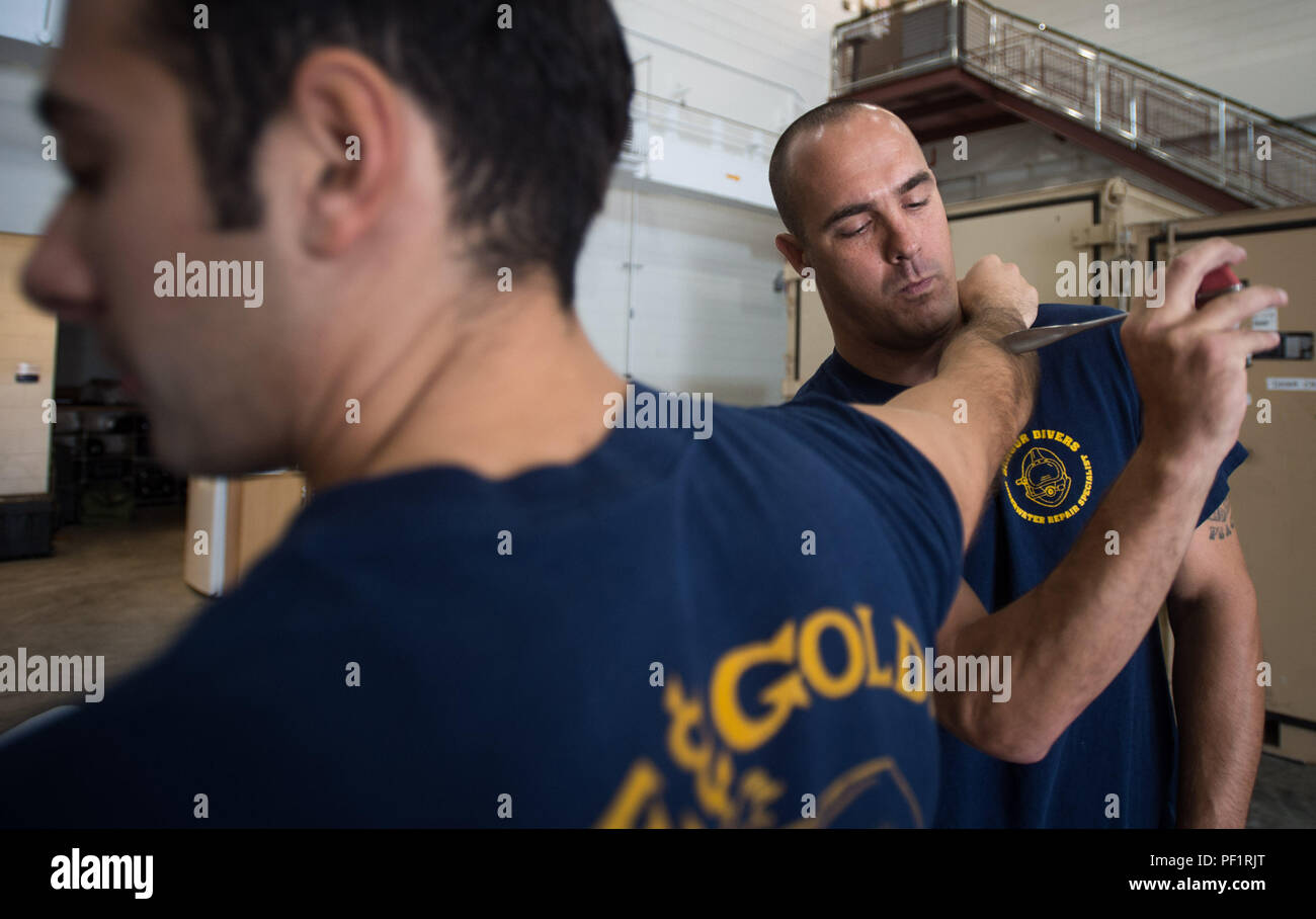 160212-N-CJ186-129 NAVAL SUPPORT ACTIVITY BAHRAIN (Feb. 12, 2016) Navy ...