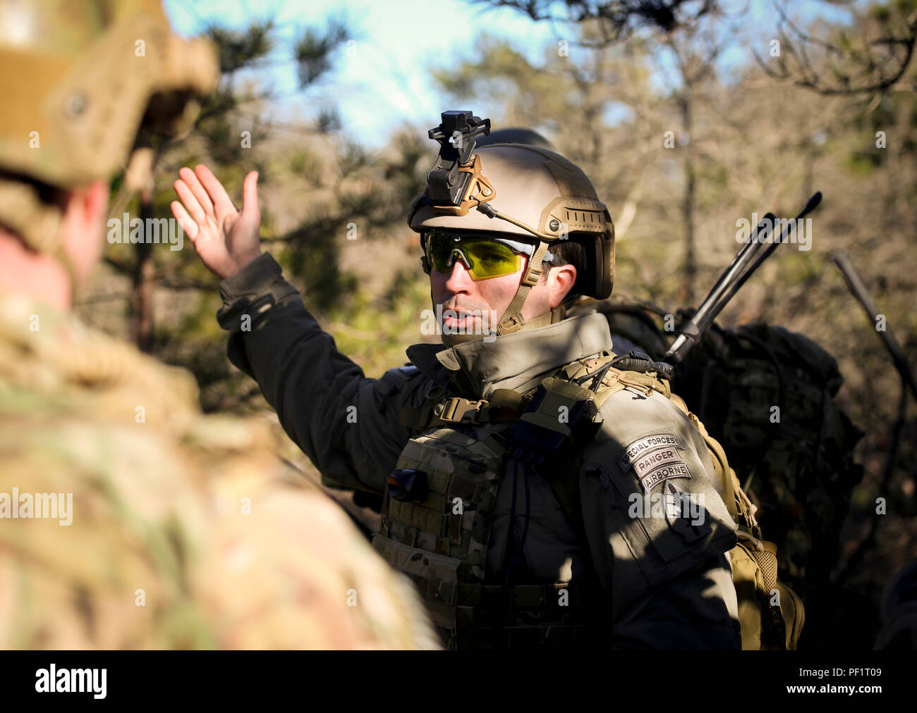 A U.S Army Soldier from the 19th Special Forces Group gives some patrol ...