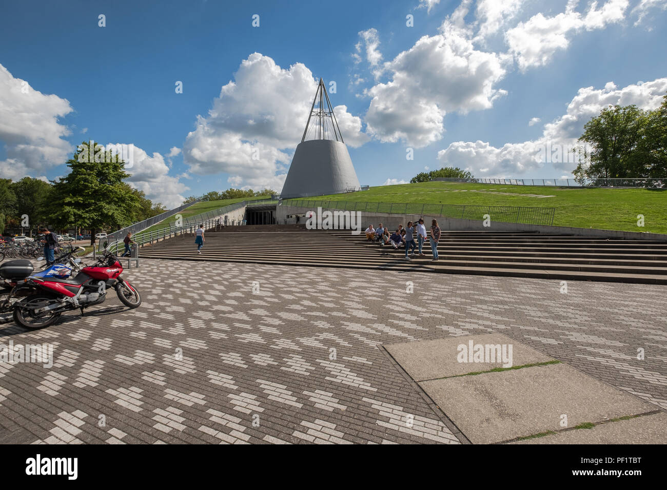 Delft university of technology hi-res stock photography and images - Alamy