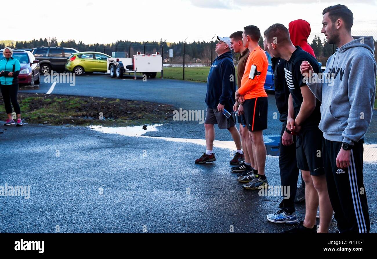 Using chewing tobacco hi-res stock photography and images - Alamy