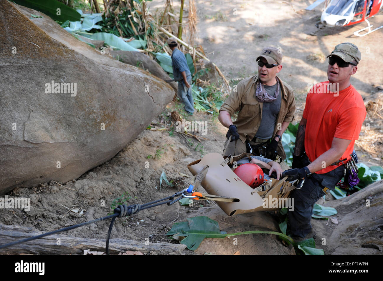 Excavation evacuation hi-res stock photography and images - Alamy