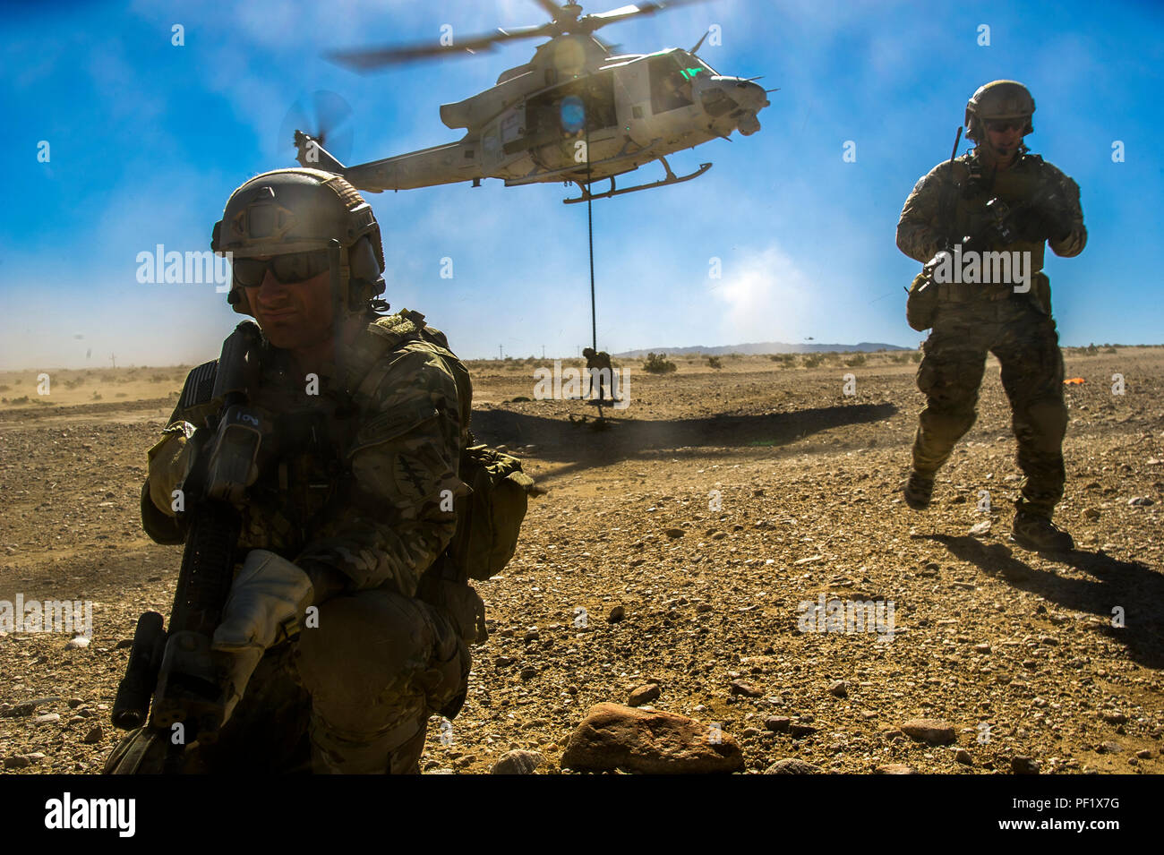 U.S. Special Forces Green Beret Soldiers, assigned to 7th Special ...