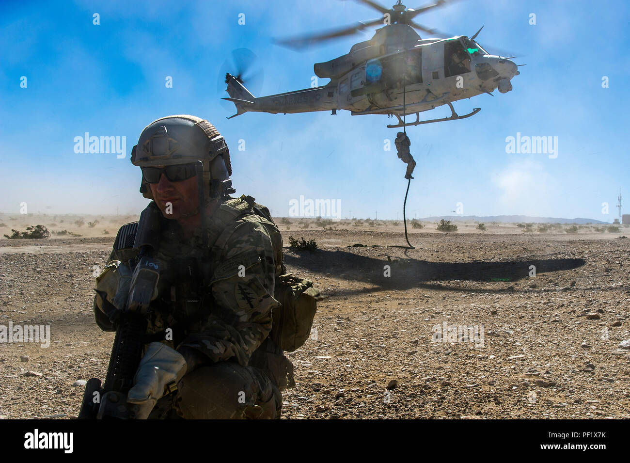 U.S. Special Forces Green Beret Soldiers, assigned to 7th Special ...