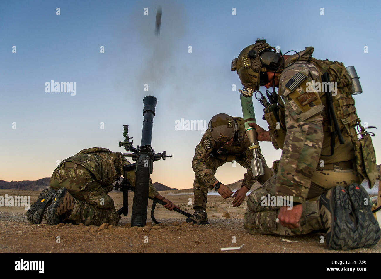 Anti armor mortar system hi-res stock photography and images - Alamy