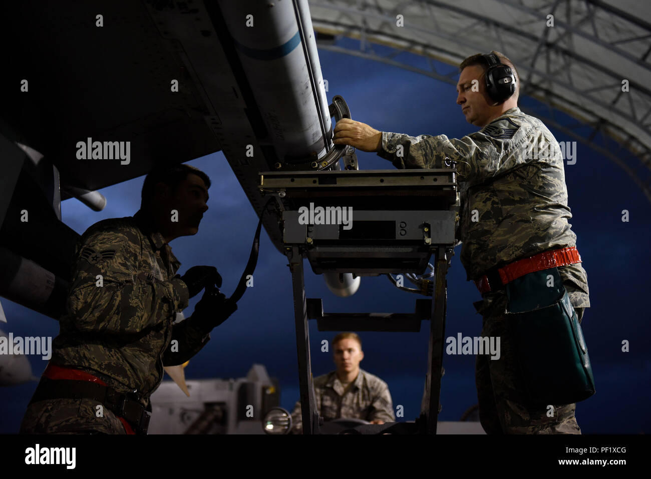 Lfe guard hi-res stock photography and images - Alamy