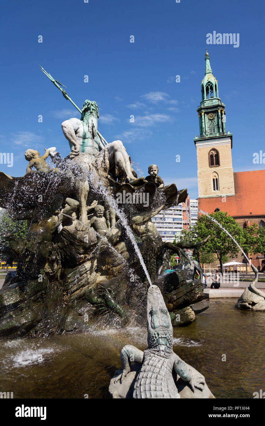 Poseidon greek god fountain hi-res stock photography and images - Alamy