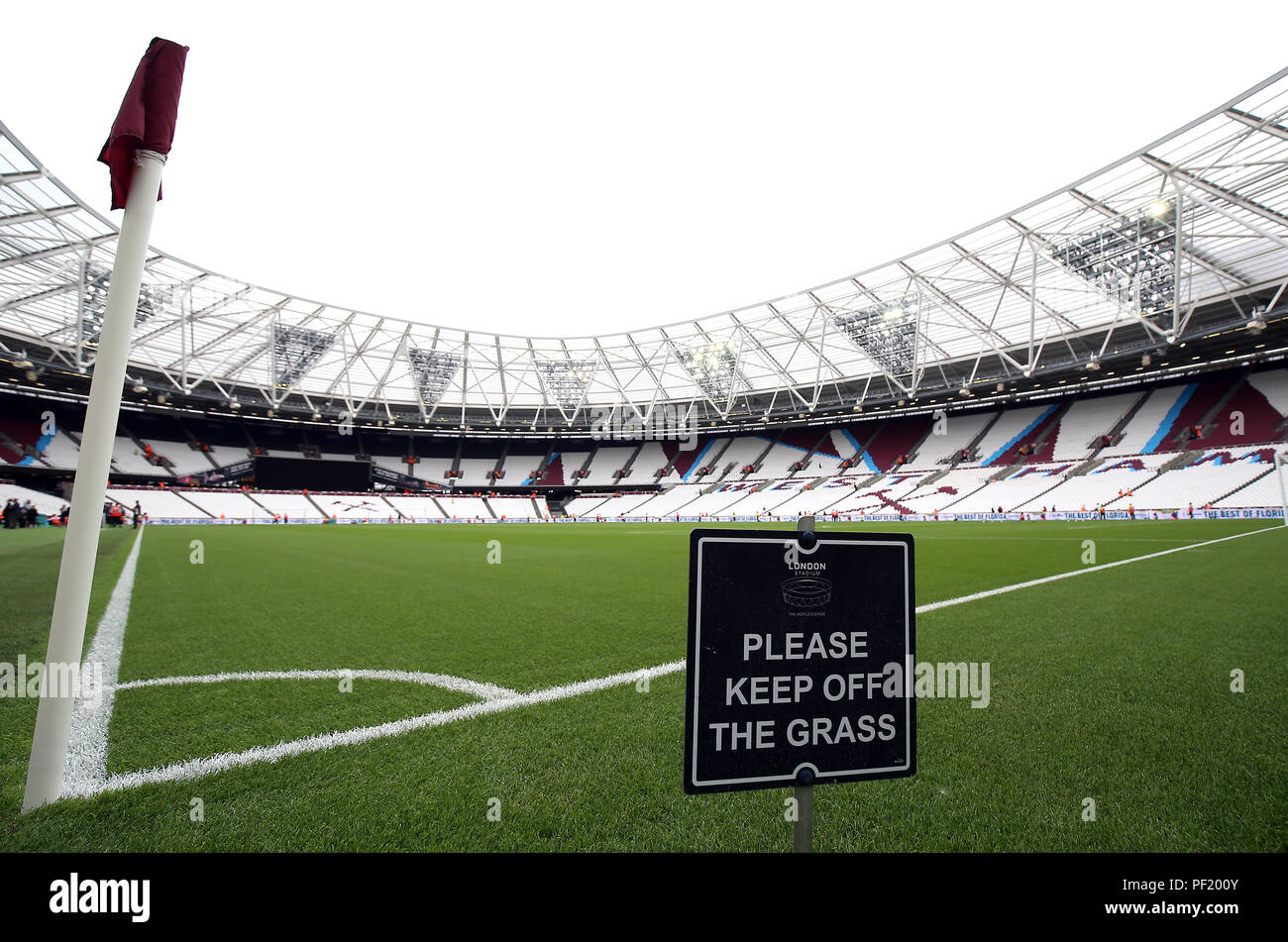 General view of the stadium before the Premier League match at London ...