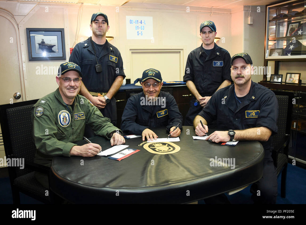 160224-N-YC845-001 ATLANTIC OCEAN (Feb. 24, 2016) - From left, USS ...