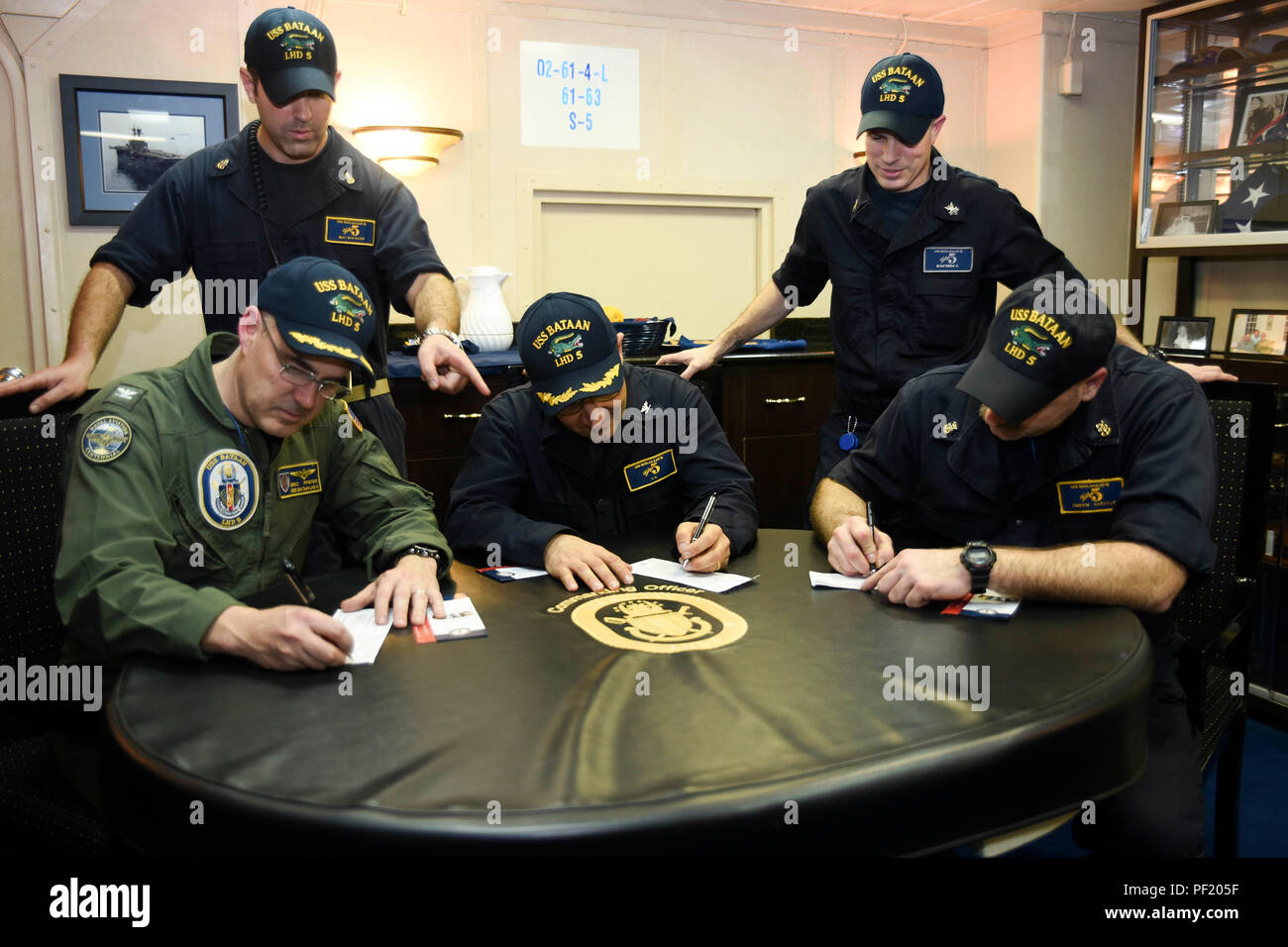 160224-N-YC845-002 ATLANTIC OCEAN (Feb. 24, 2016) - From left, USS ...