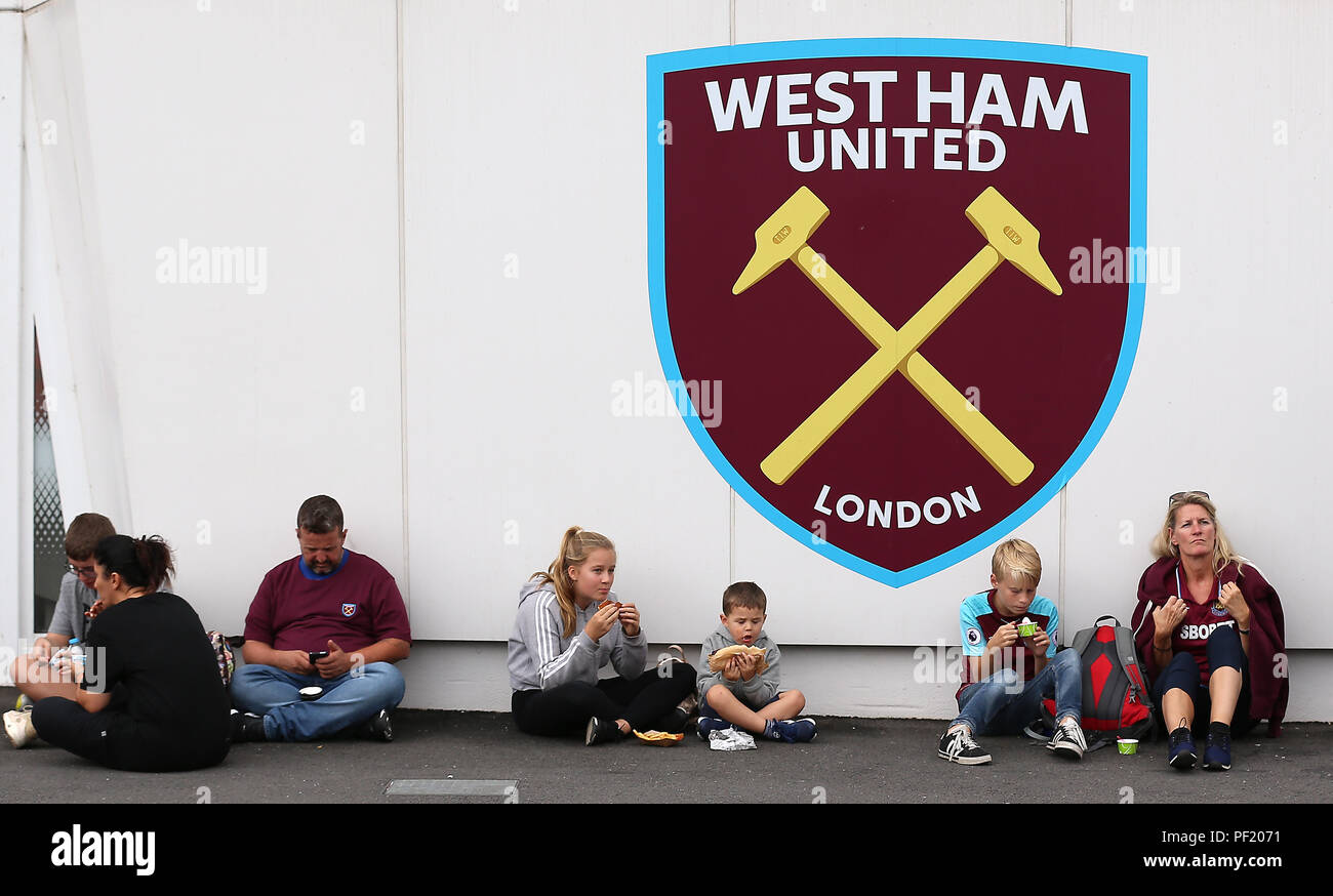The West Ham United crest on the building outside the stadium before ...