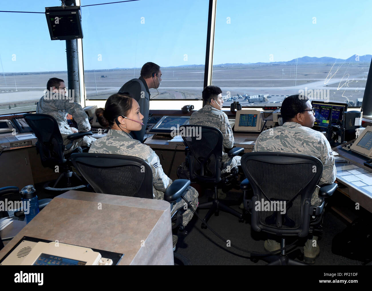 97th oss hi-res stock photography and images - Alamy