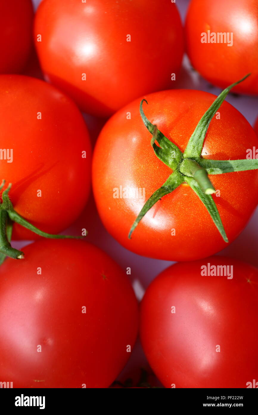 Food: Ripe tomatoes Stock Photo - Alamy