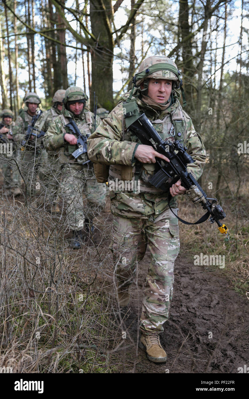 Georgian soldiers of 52nd Light Infantry Battalion, 5th Infantry ...
