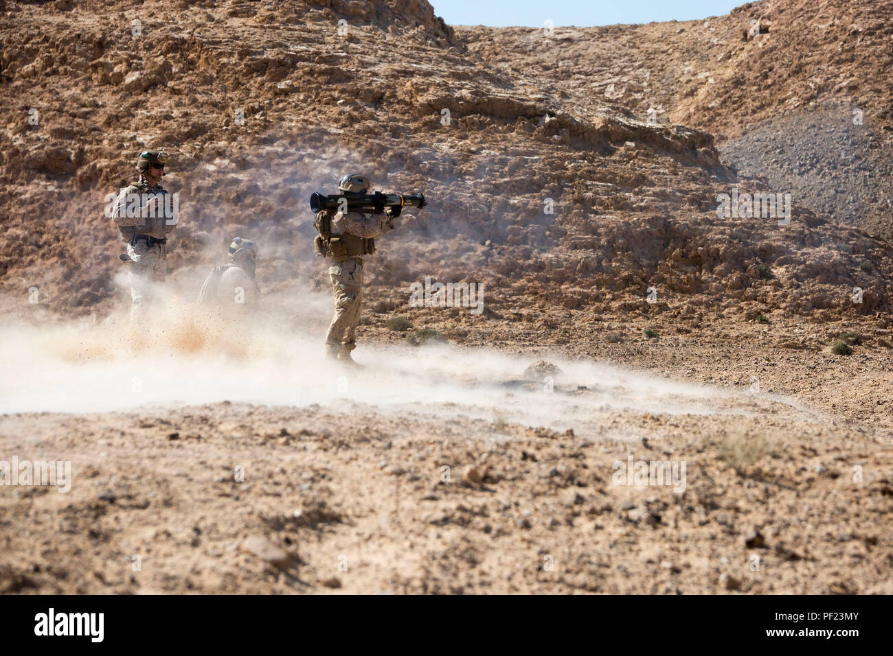 A U.S. Marine with Force Reconnaissance Platoon, Maritime Raid Force ...